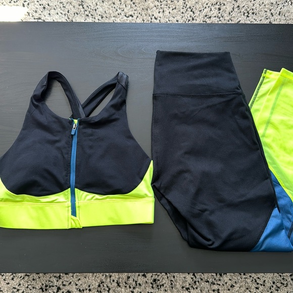 Fabletics | Pants & Jumpsuits | Fabletics Set Sz Medium Bra Leggings ...